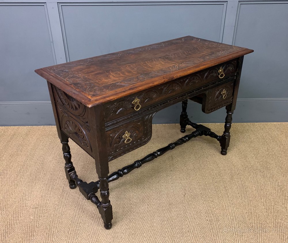 Carved Oak Side Table - Antiques Atlas