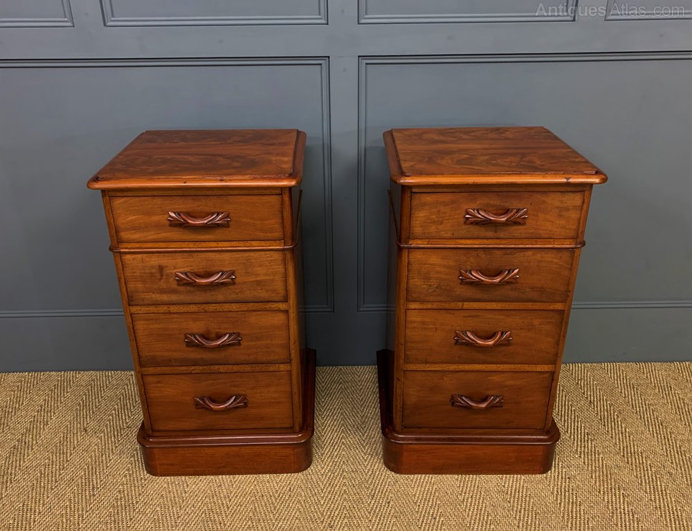 Pair Of Victorian Mahogany Bedside Chests - Antiques Atlas