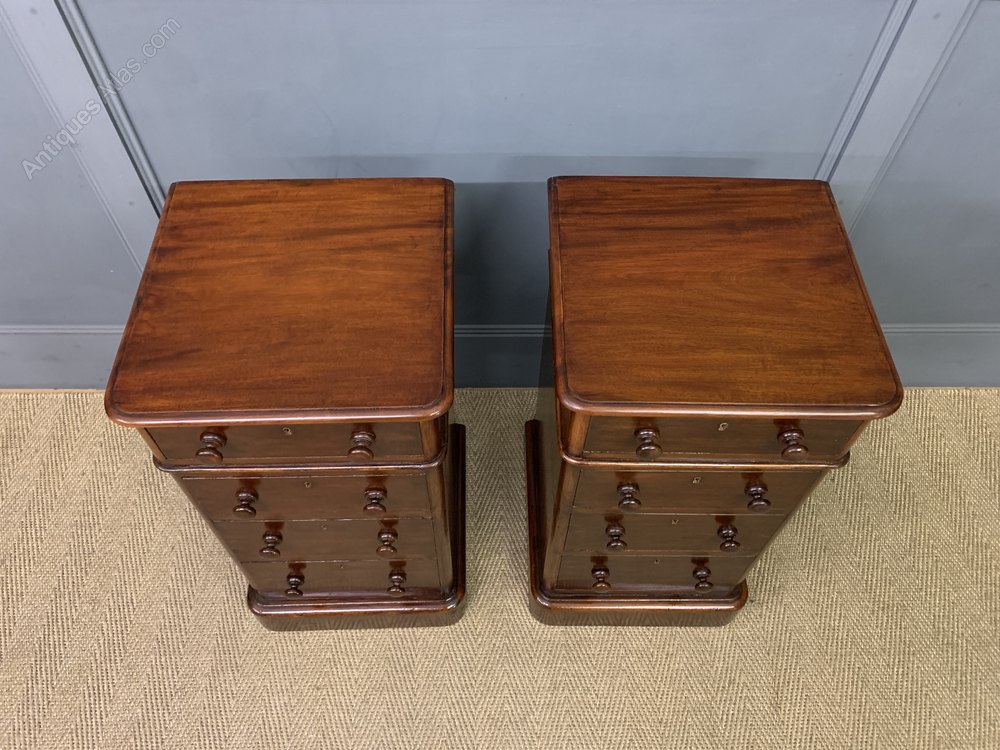 Pair Of Victorian Mahogany Bedside Chests - Antiques Atlas
