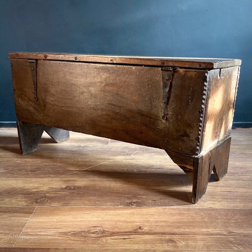 Queen Anne English Oak 6 Plank Coffer C.1700 as518a796 - Antiques Atlas