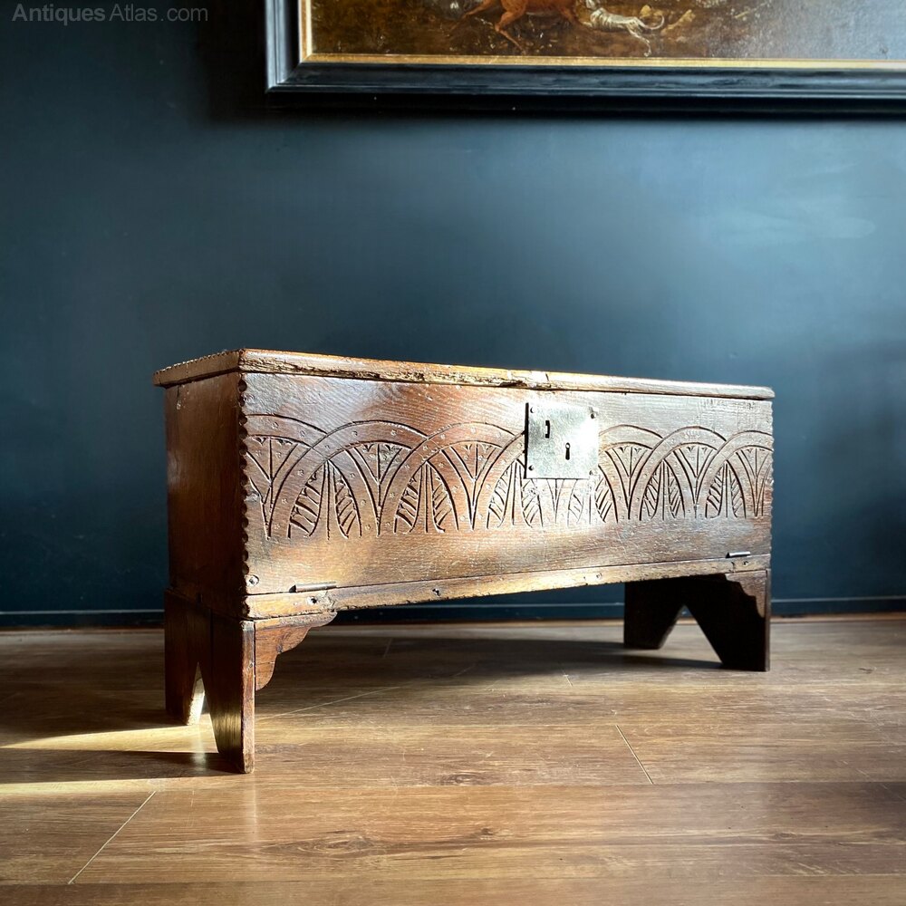 Queen Anne English Oak 6 Plank Coffer C.1700 as518a796 - Antiques Atlas