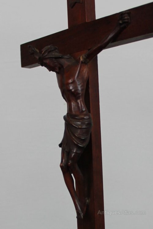 Antiques Atlas - 19th Century Carved Mahogany Corpus Christi