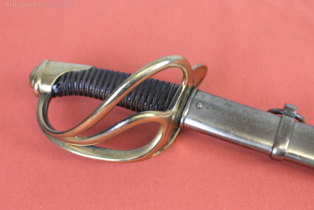 Antiques Atlas - Large French Heavy Cavalry Sabre In Scabbard