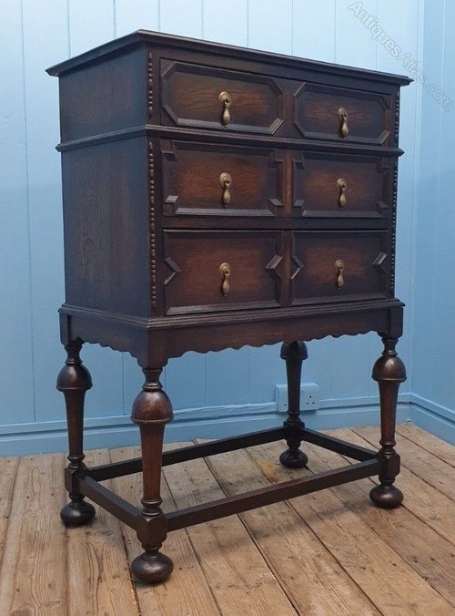 Chest Of Drawers Edwardian 1910 Jacobean Style Oak - Antiques Atlas