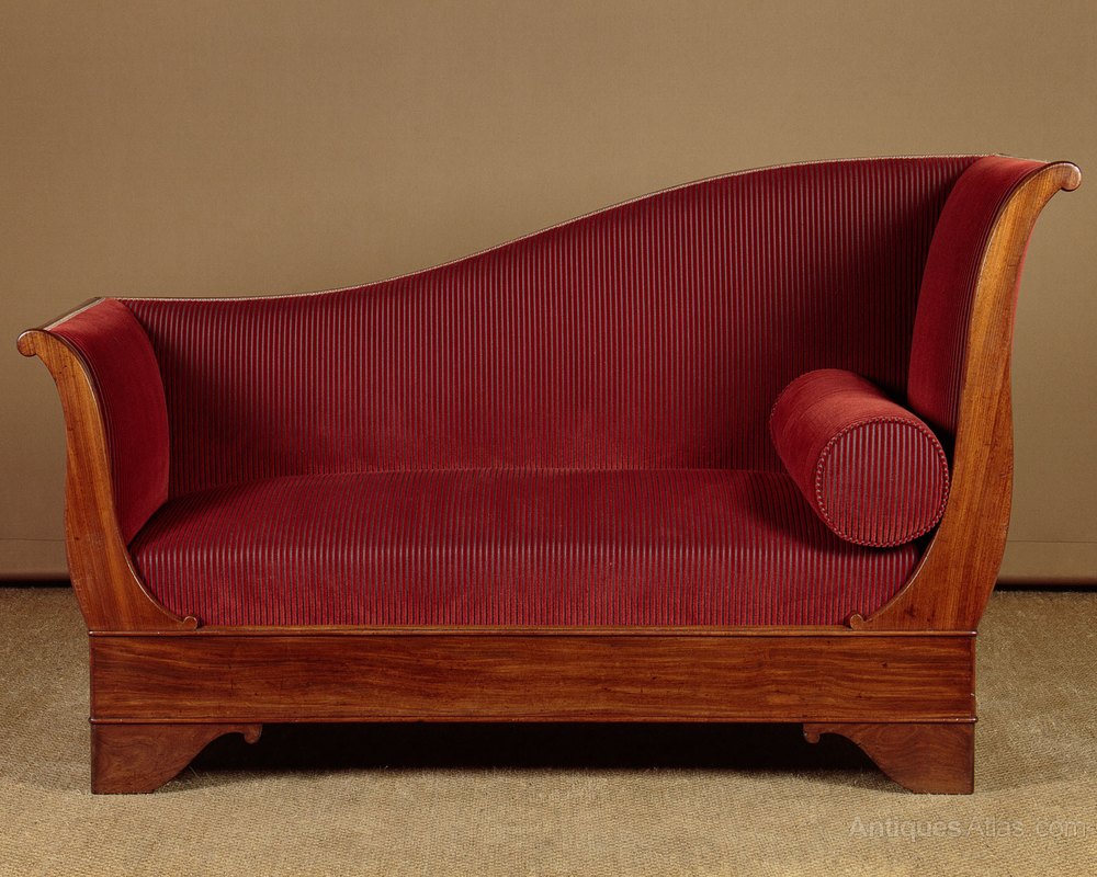 Short Mahogany Couch C.1830 - Antiques Atlas