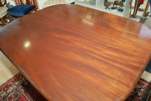 Early Victorian Snap Top Mahogany Dining Table - Antiques Atlas