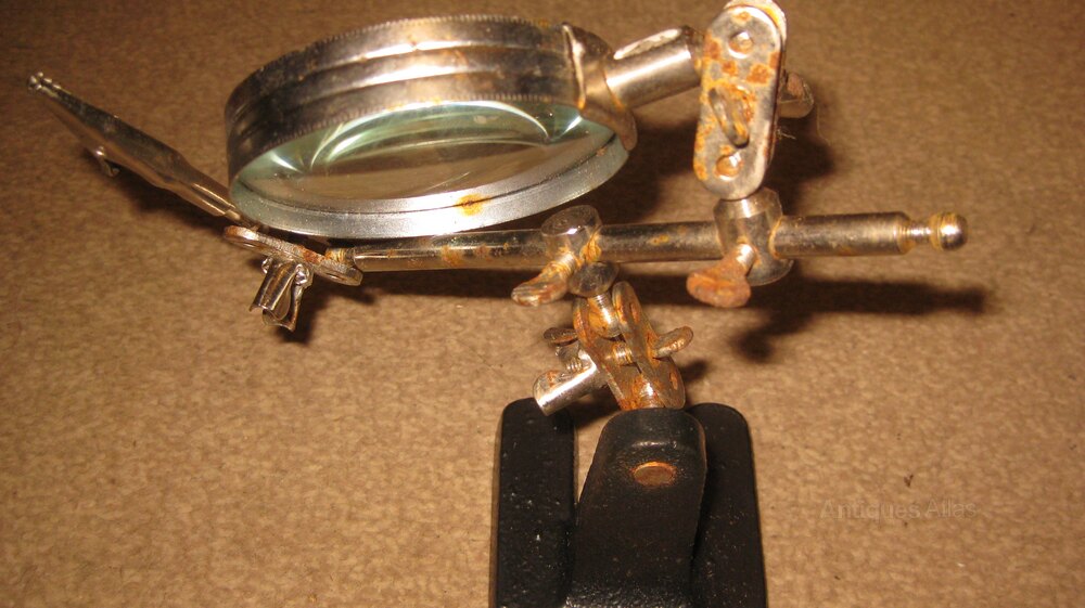 Antiques Atlas - Early Magnifying Glass On Fully Adjustable Stand