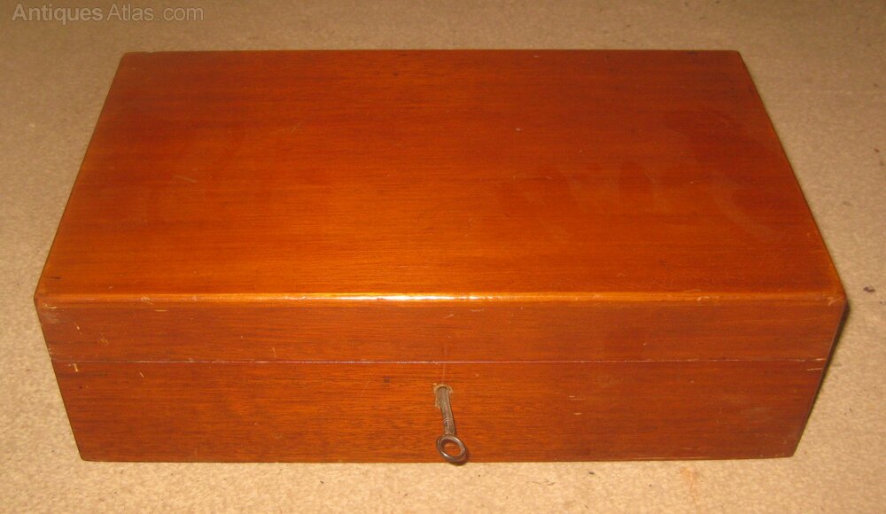 Antiques Atlas - Games Compendium Box By F. H. Ayres, Of London ...