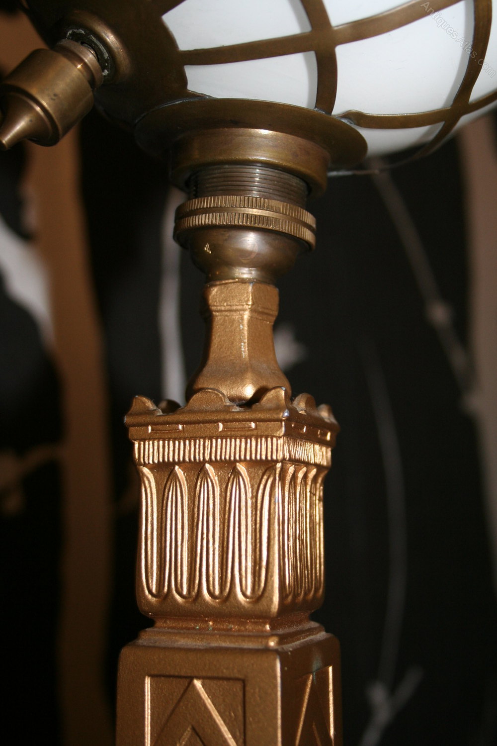 Antiques Atlas - 1924 Empire Exhibition Art Deco Table Lamp