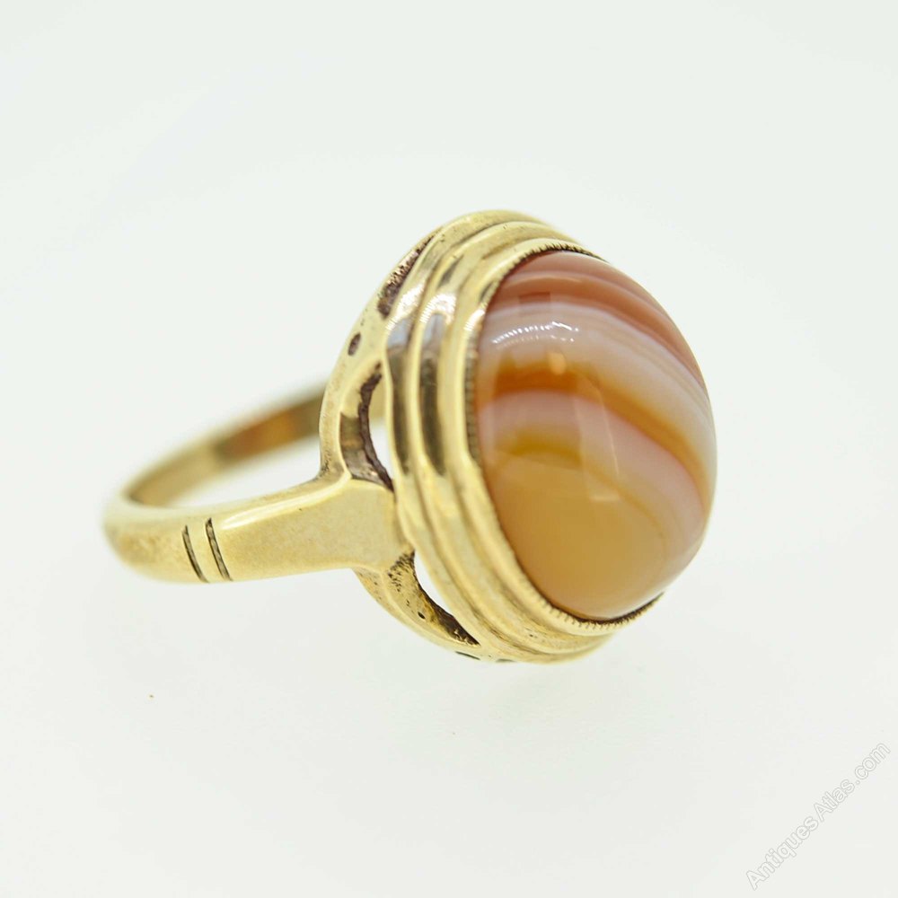 Antiques Atlas - Vintage 9ct Banded Agate Dress Ring
