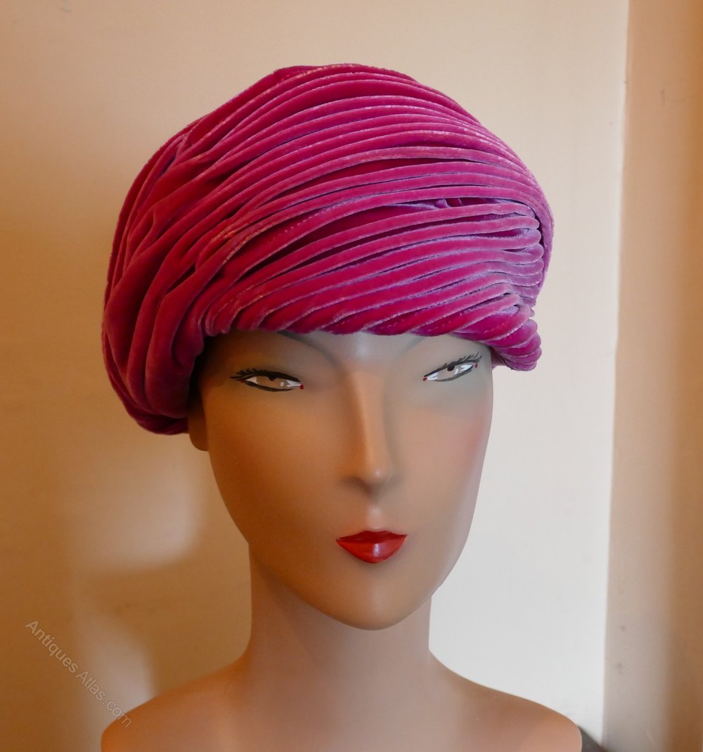 Antiques Atlas - 1960s Vintage Magenta Turban Pill Box Velvet Hat