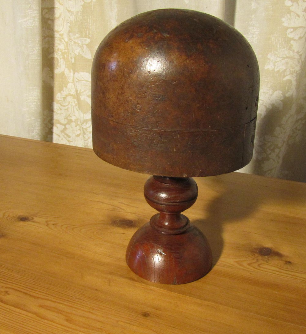 Antiques Atlas - French Vintage 19th Century Hat Block Stand as284a1300 ...
