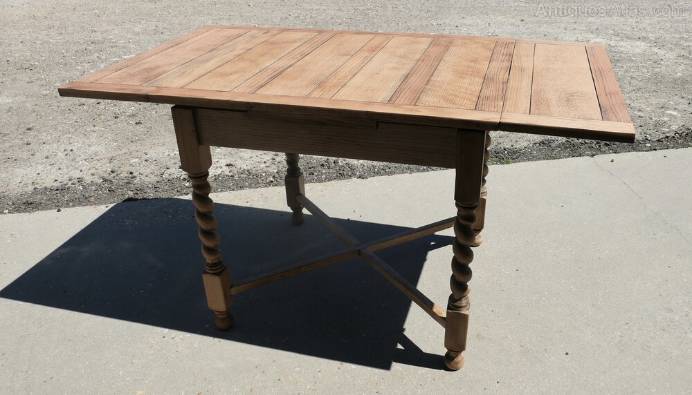Golden Oak Cottage Draw Leaf Table as284a11618 / TST49 - Antiques Atlas
