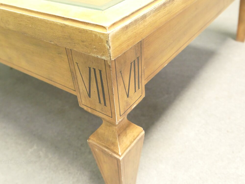 Quirky French 7 O’clock Style Coffee Table as284a12466 / DG54 ...