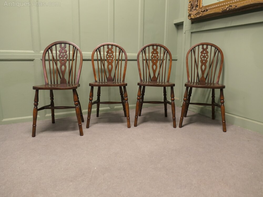 Set Of 4 Beech & Elm Wheel Back Windsor Chairs as284a12511 / TDG105 ...