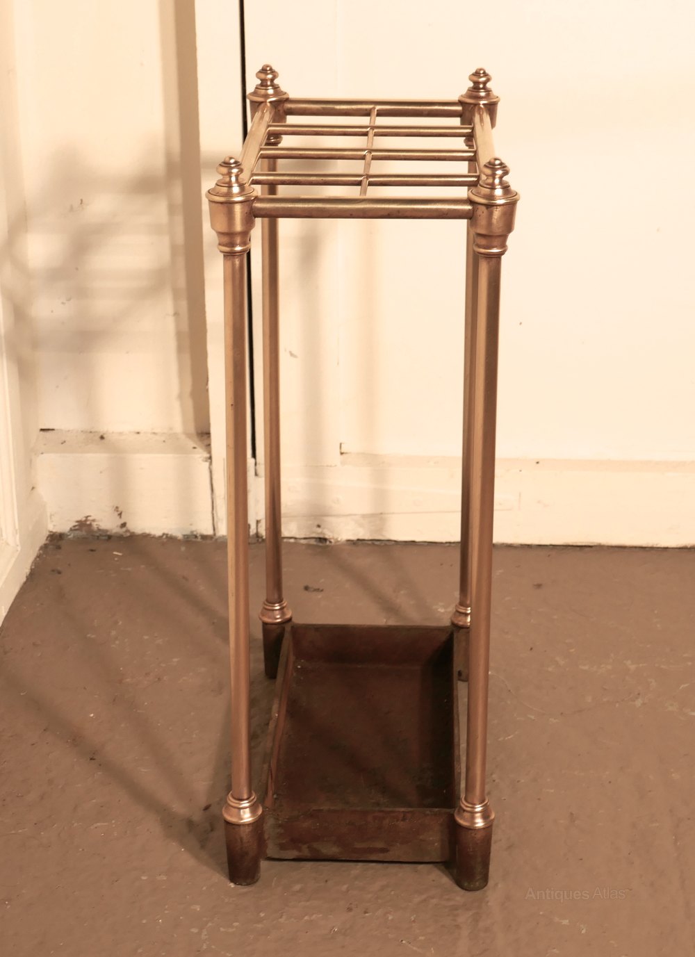 Victorian Brass And Cast Iron Walking Stick Stand - Antiques Atlas