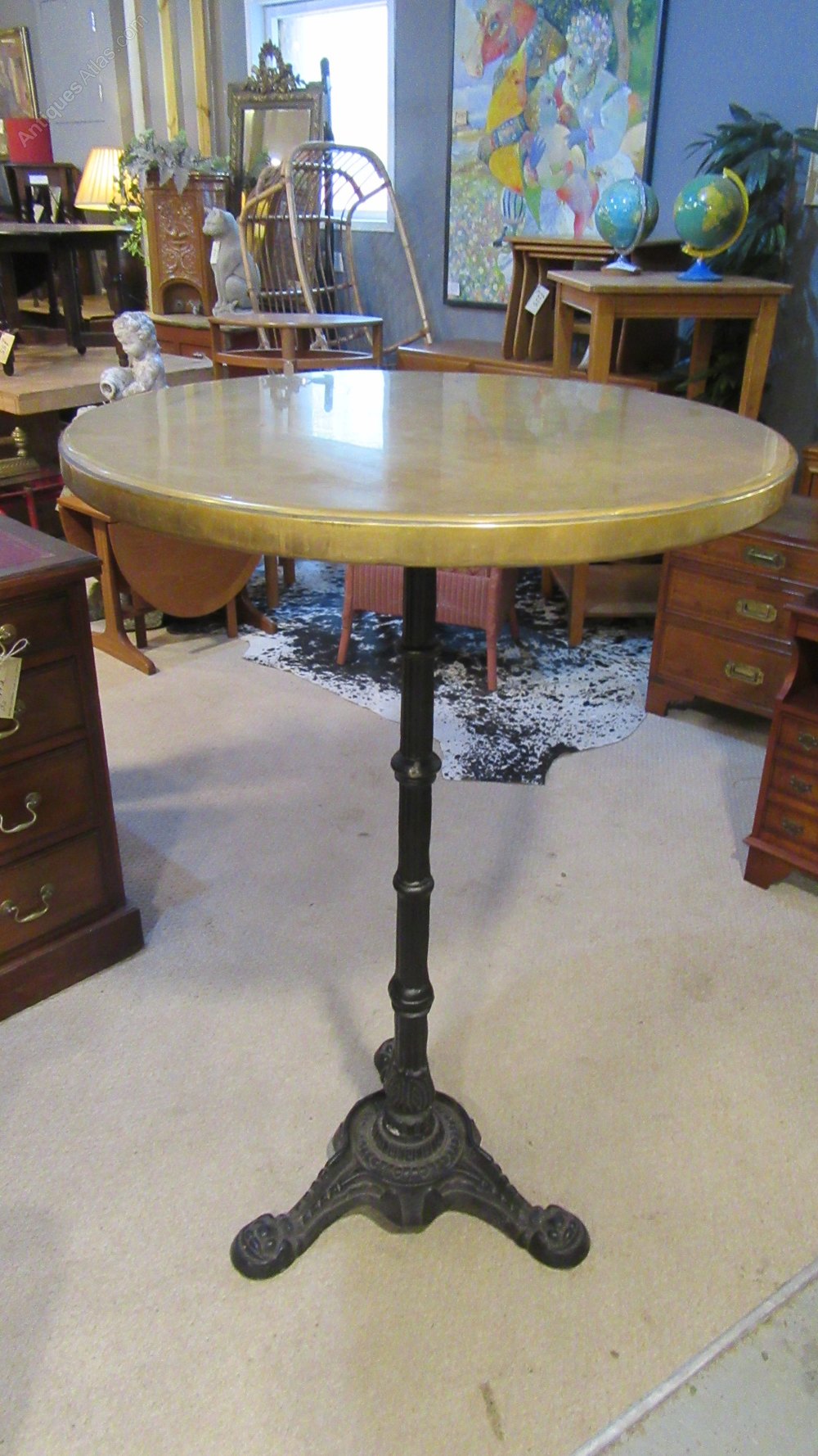 Antiques Atlas - Vintage Cast Iron High Bar Poseur Table as126a4385 / 4632