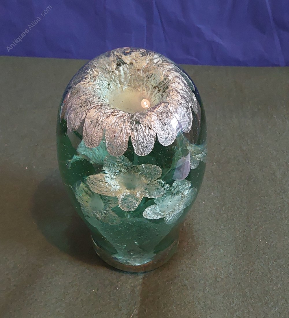 Antiques Atlas - 7 Flower Victorian Glass Dump.