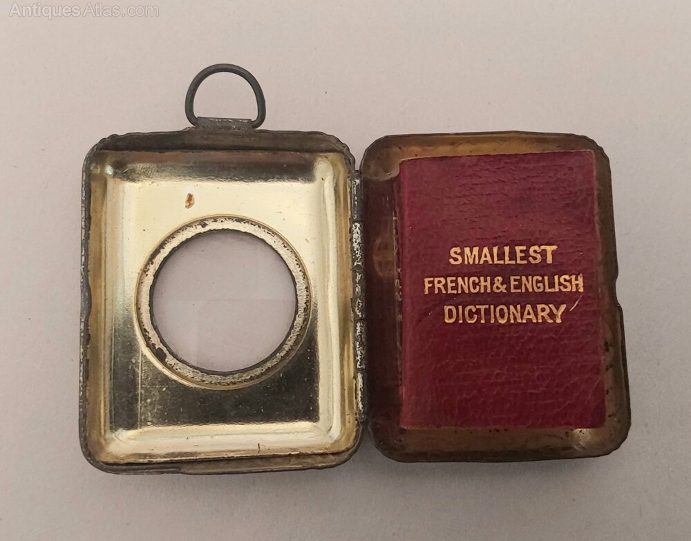 Antiques Atlas - Smallest French & English Dictionary. C1890. as1007a782