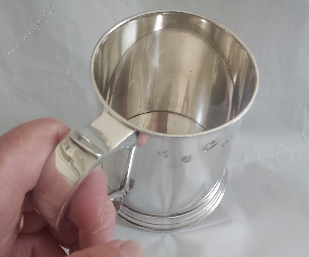 Antiques Atlas - Solid Silver Pint Tankard. Sheffield 1975.