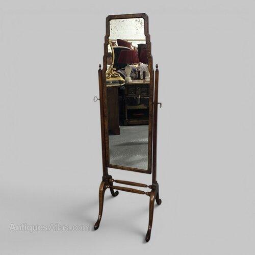 Antiques Atlas - Queen Anne Walnut Cheval Mirror as122a5352