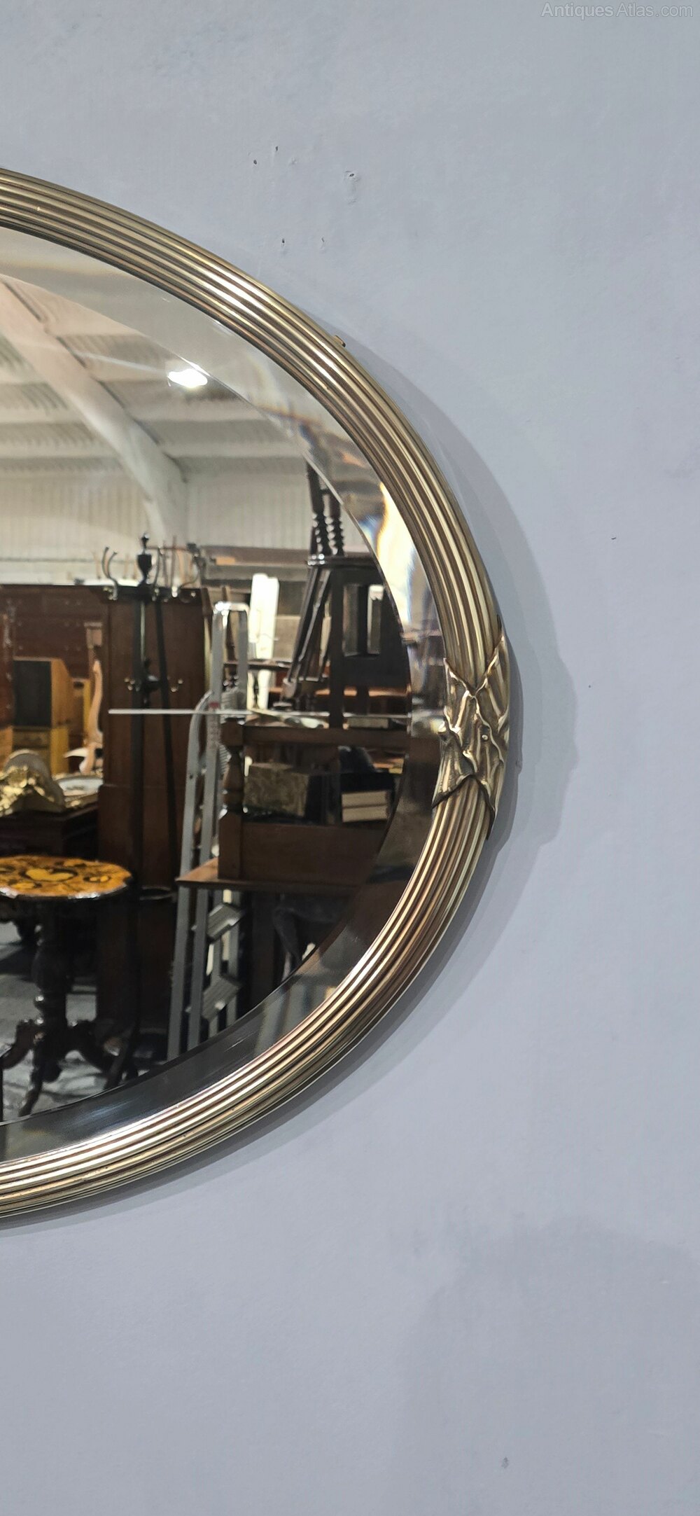 Antiques Atlas - Victorian Oval Brass Mirror as122a5331