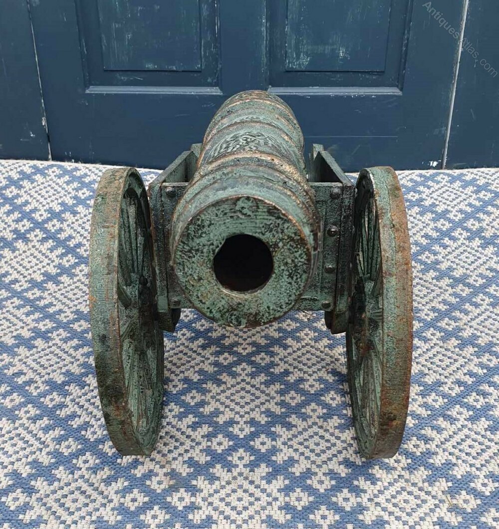 Antiques Atlas - Vintage Cast Iron "Bronzed" Replica Cannon as993a260