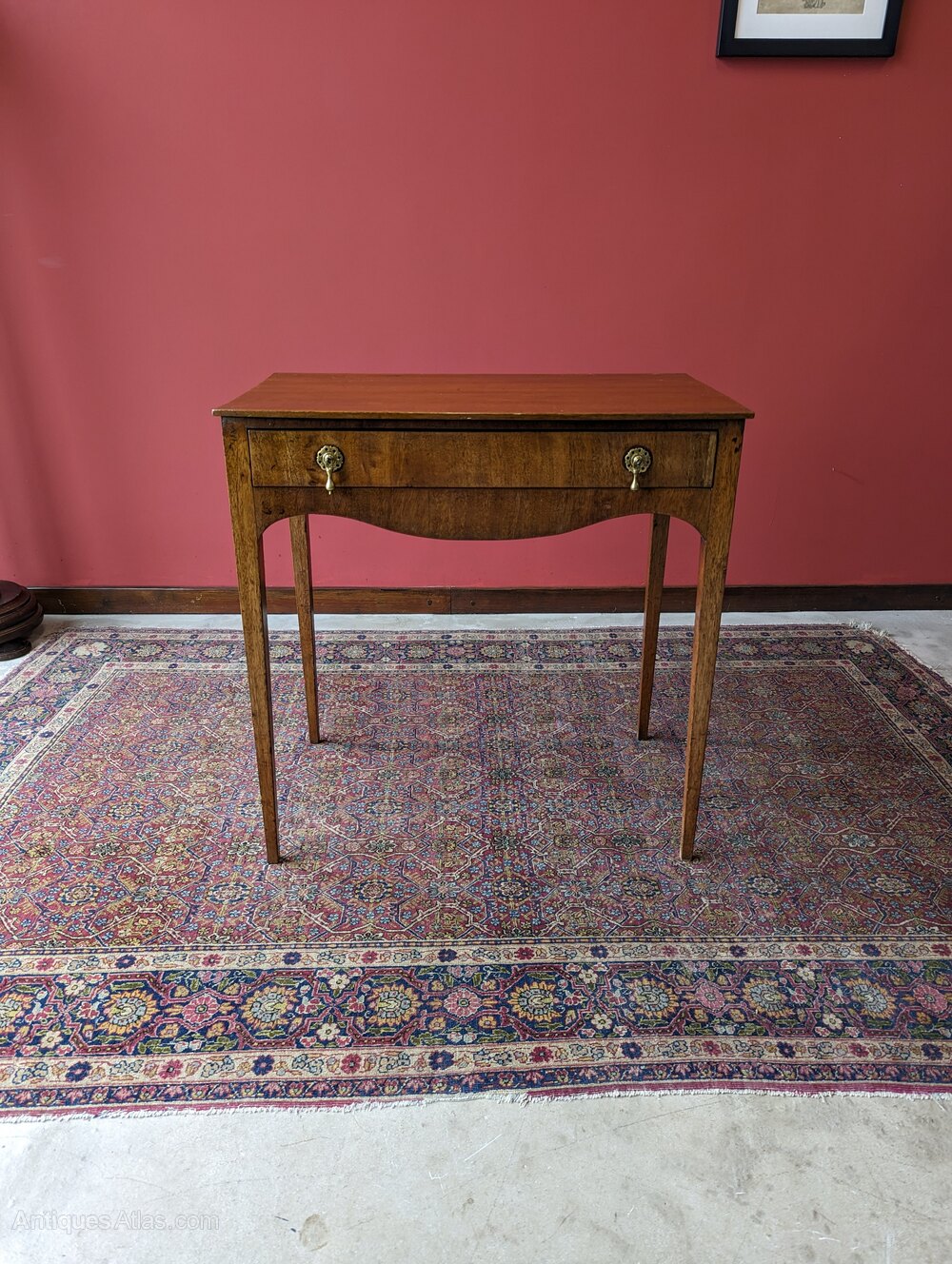 Antique Georgian Oak Bow Front Side Table - Antiques Atlas