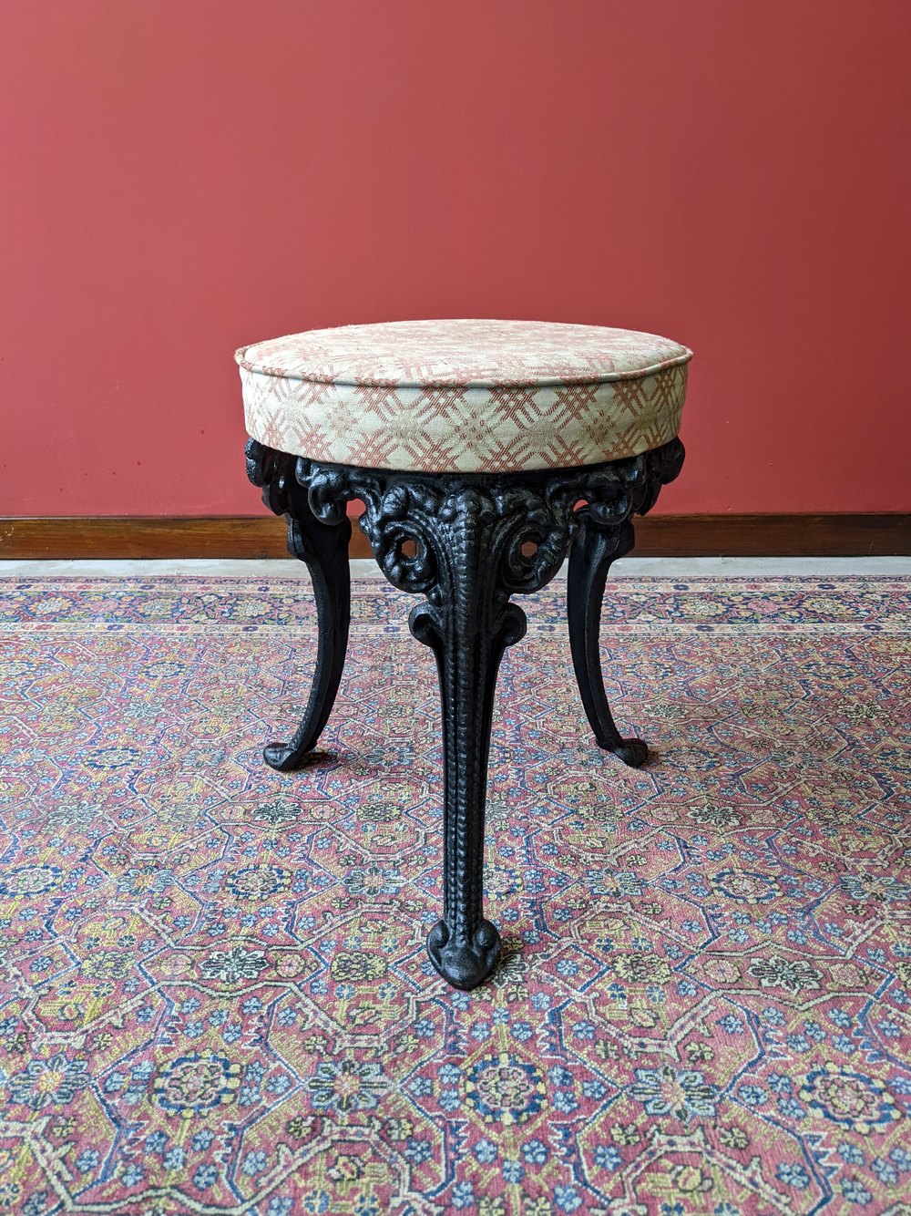 Vintage Cast Iron Tavern Stool / Pub Stool With Cr - Antiques Atlas