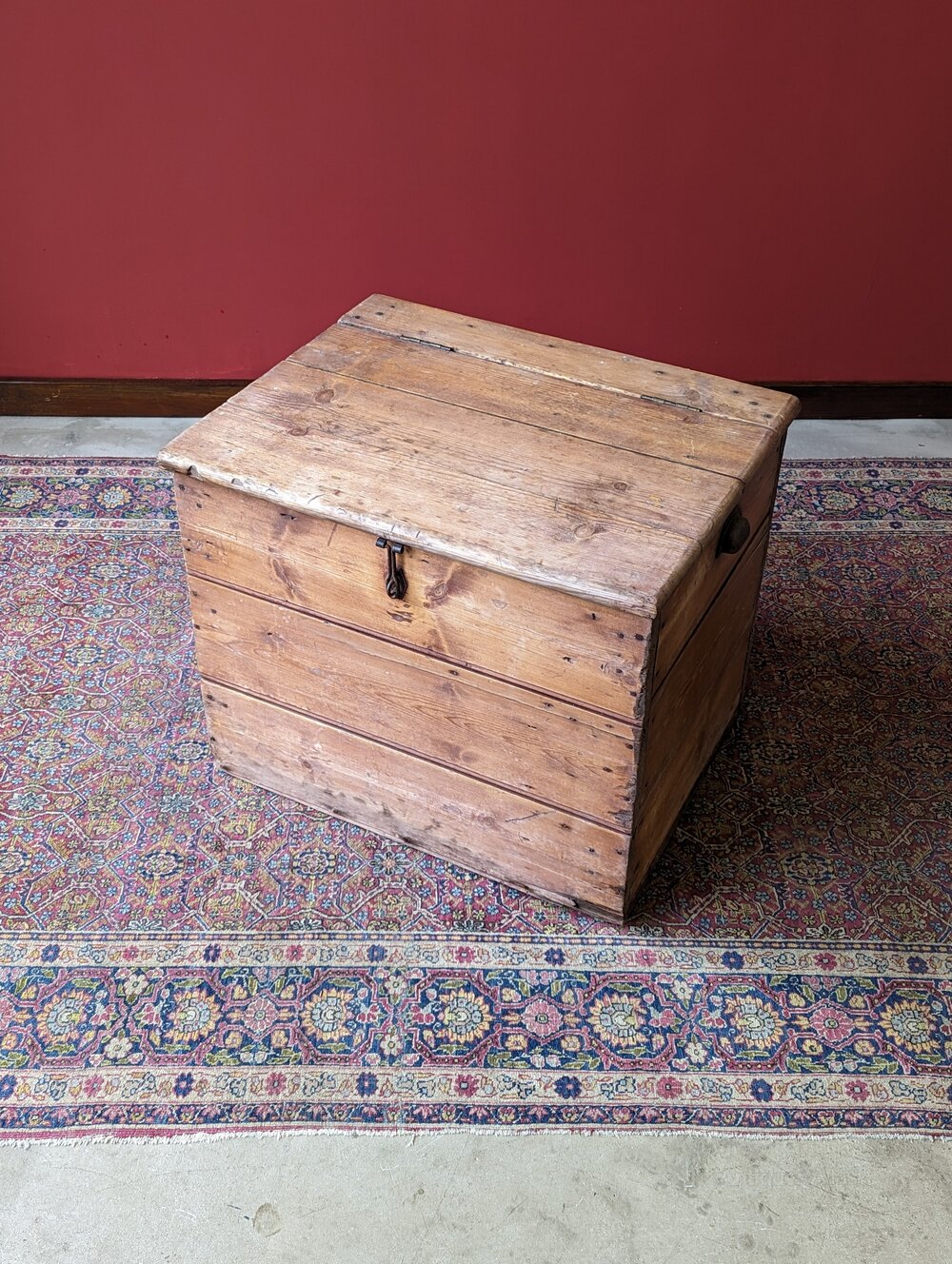 Antiques Atlas - Vintage Pine Lidded Storage Box as1124a1287 / 3101