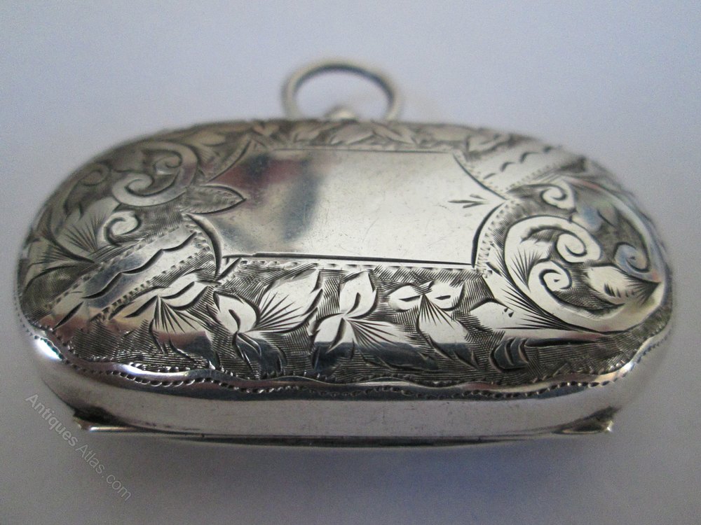 Antiques Atlas - Silver Sovereign Case