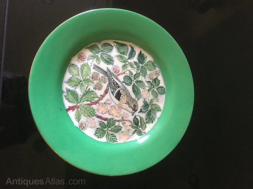 Antiques Atlas - Wedgwood Alfred Powell Plate Decorated Bird And Foliage