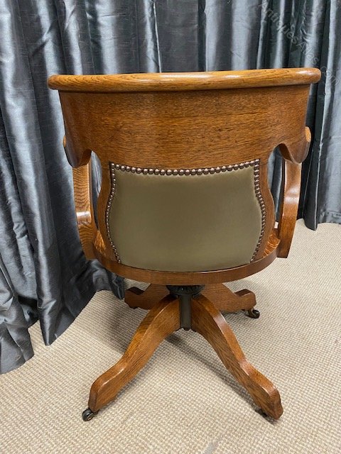 Very Unusual Oak Desk Chair - Antiques Atlas