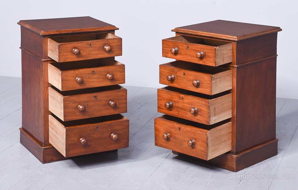Pair Of Mahogany Chest Of Drawers/ Bedside Cabinet - Antiques Atlas