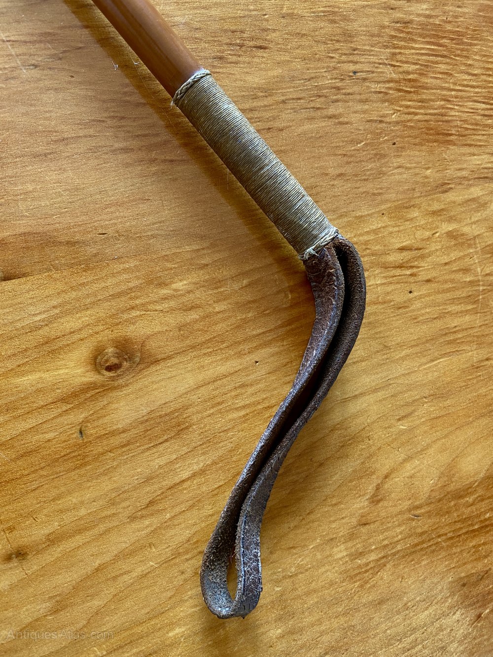 Antiques Atlas - Lovely Riding Crop,Silver Collar C1942