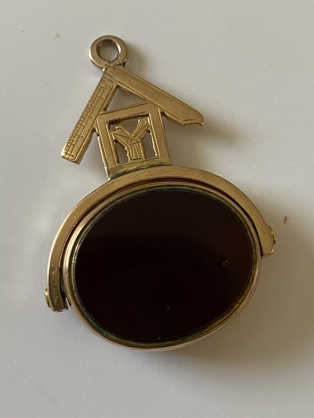 Antiques Atlas - Vic.9ct Gold Masonic Fob B.1895 as421a1300 / PJG/2475