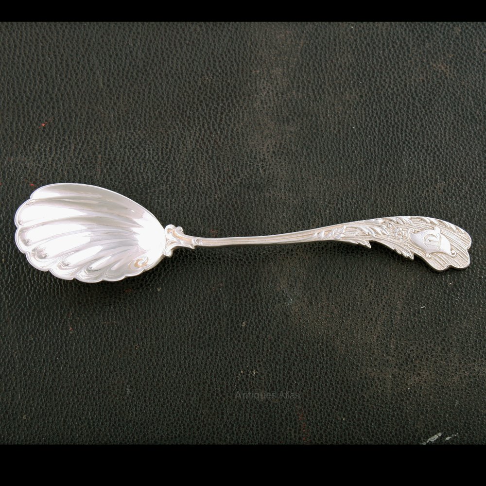 Antiques Atlas - 12 Sterling Silver Tea Spoons