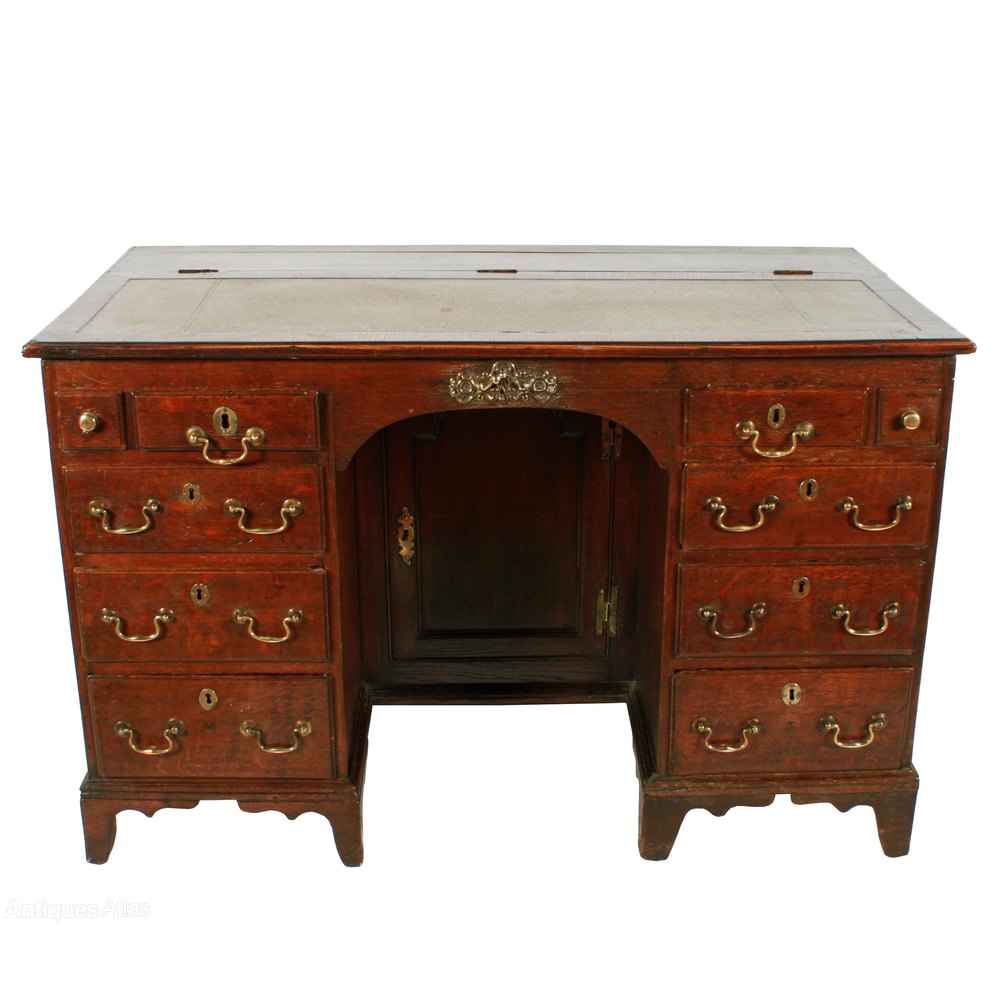 18th Century Architect's Kneehole Desk as102a5419 / 7593 - Antiques Atlas