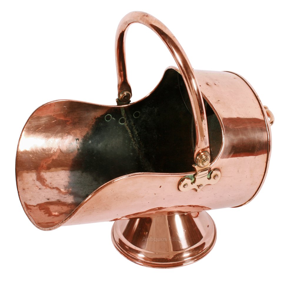 Antiques Atlas - 19th Century Copper Coal Scuttle as102a5964 / 8182