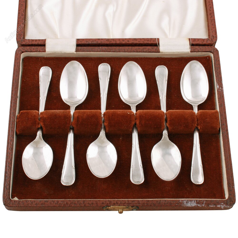 Antiques Atlas - Case Of Sterling Silver Tea Spoons as102a6227 / 8603