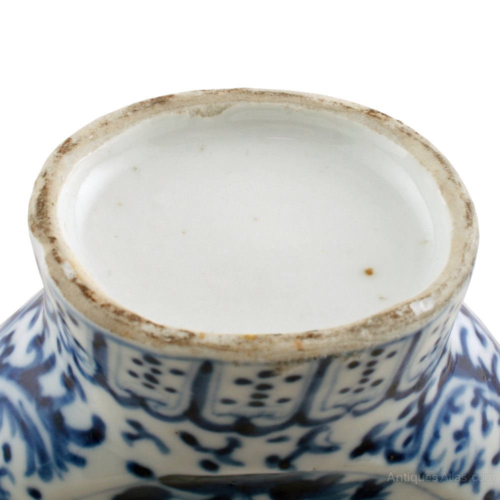 Antiques Atlas - Chinese Porcelain Moon Flask