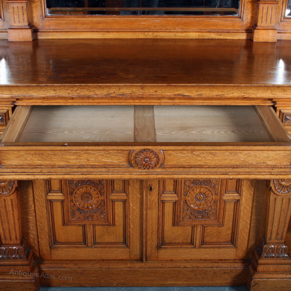 Impressive Victorian Oak Sideboard as102a4754 / 2792 - Antiques Atlas