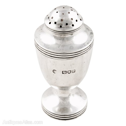 Antiques Atlas - Victorian Sterling Silver Pepper Pot as102a4197 / 6178