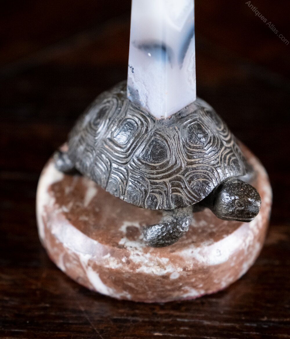 Antiques Atlas - 19thC Bronze And Agate Rotating Tortoise as1132a886 / 7870
