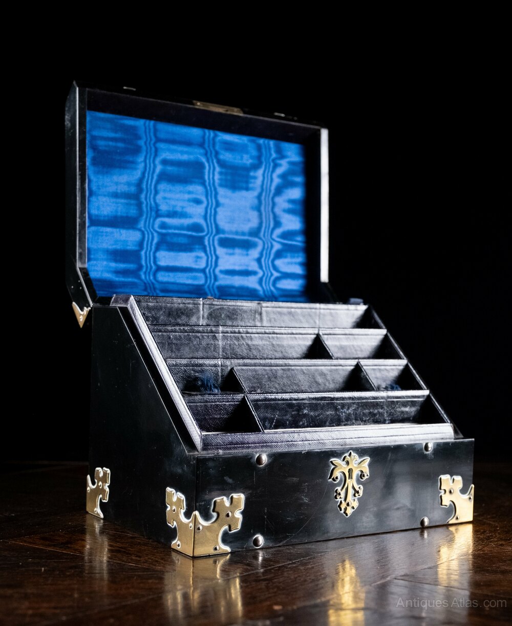 Antiques Atlas - Coromandel Stationary Box By W. Leuchars, London ...
