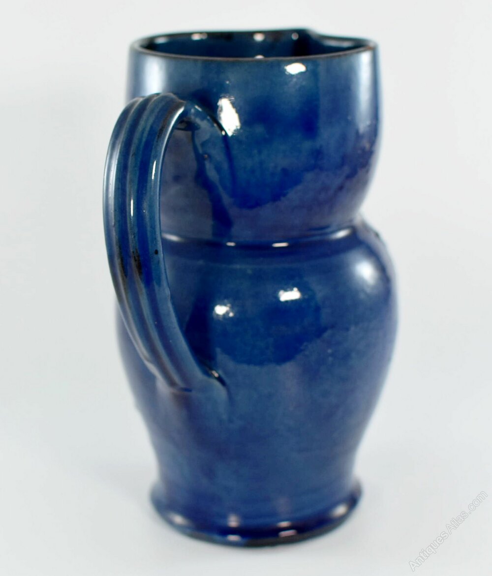 Antiques Atlas - Harris Farnham Pottery Blue Owl Ware Jug as1230a019 / 7830