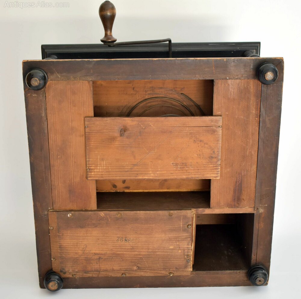 Antiques Atlas - Rare Ariston Organette 24-Note Music Box Organ ...