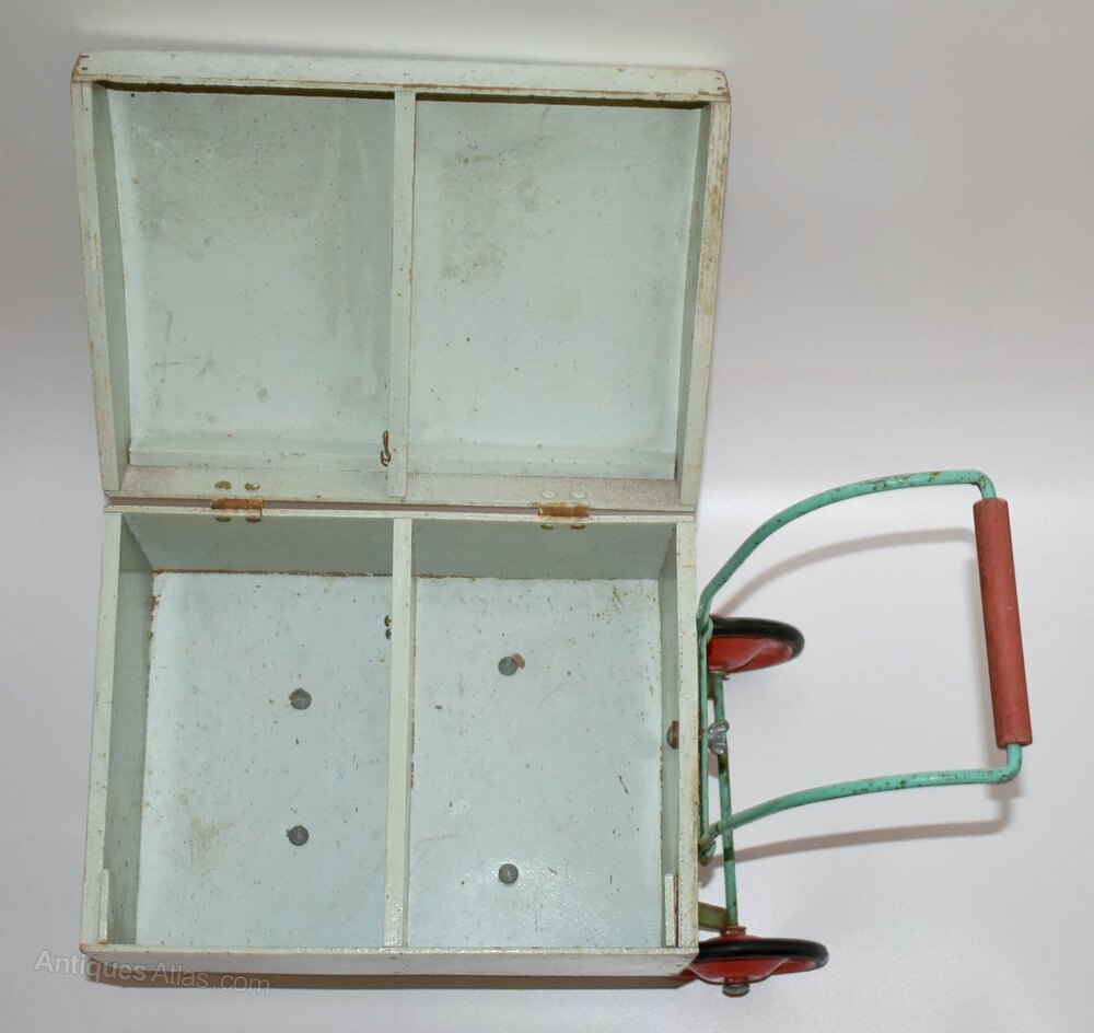 Antiques Atlas - Rare Vintage Tri-ang Baker's Barrow Child Toy ...