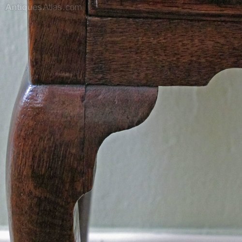 Oak Lowboy With Cabriole Legs - Antiques Atlas