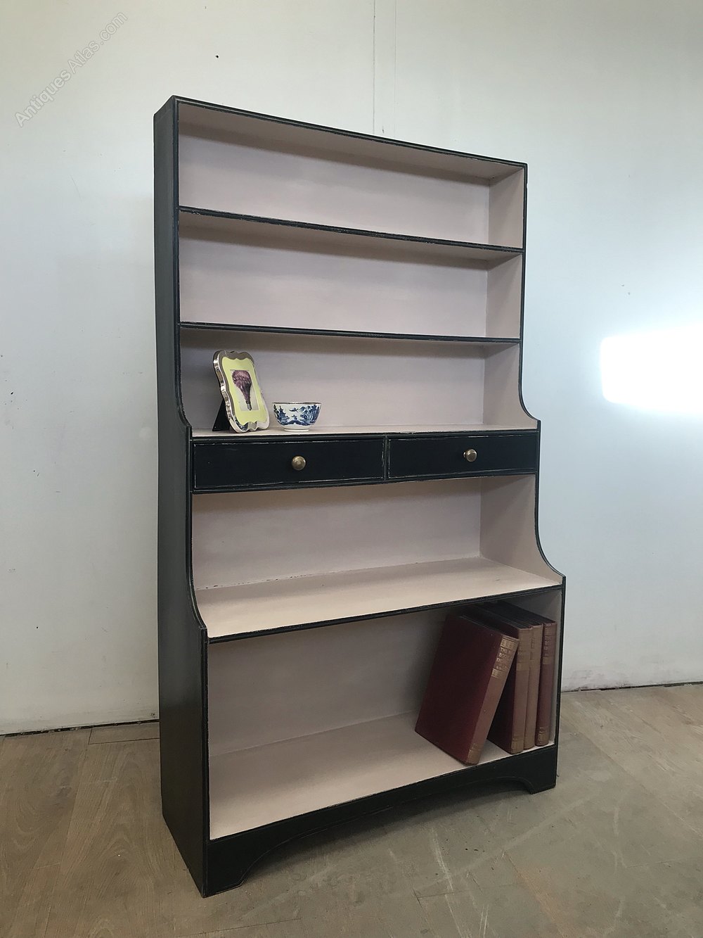 Regency Style Painted Waterfall Bookcase - Antiques Atlas